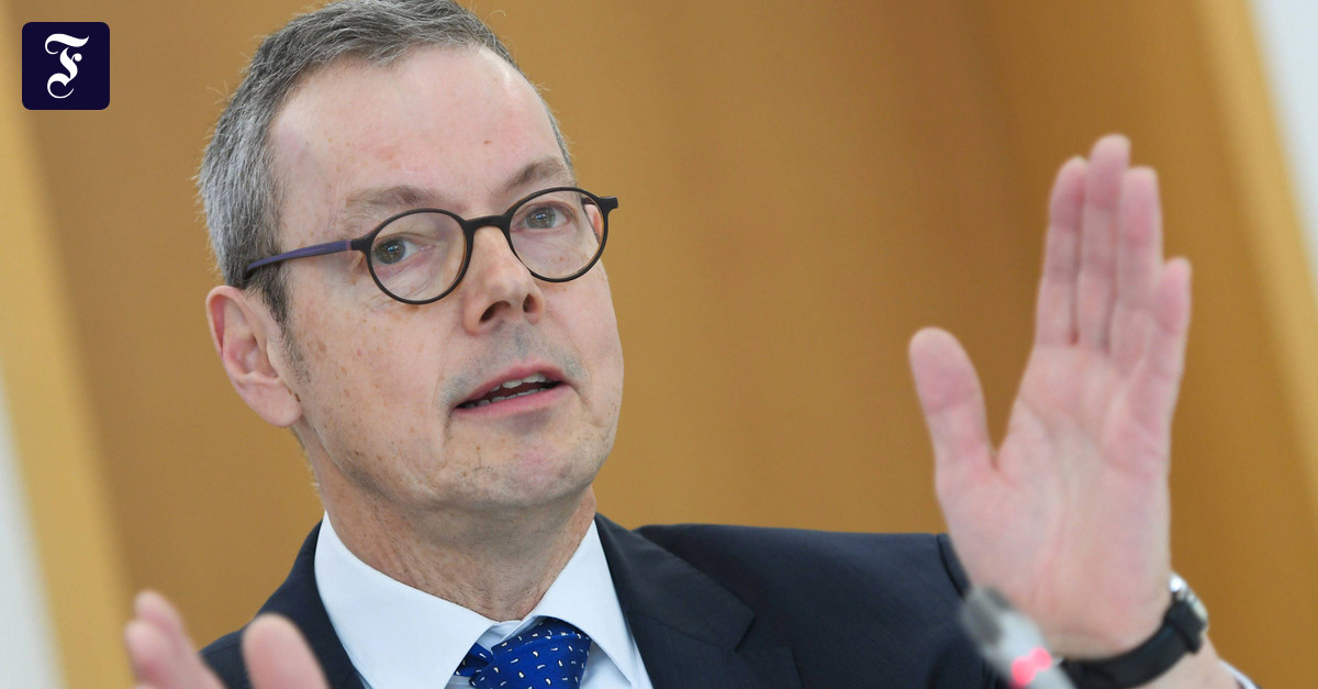 Peter Bofinger wehrt sich gegen seine Kritiker