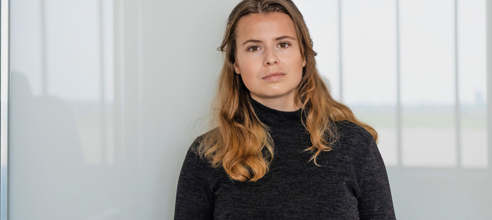 Luisa Neubauer wirft Deutschen Bank im Interview Greenwashing vor