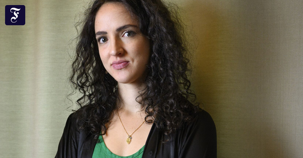 Hamlet in Palästina: Isabella Hammads Roman „Enter Ghost“ | FAZ