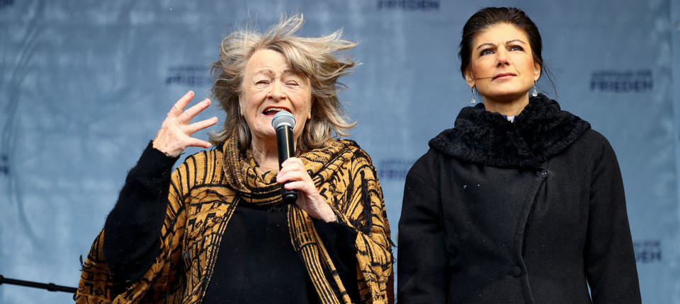 Tausende Teilnehmer auf Wagenknecht-Schwarzer-Demo in Berlin