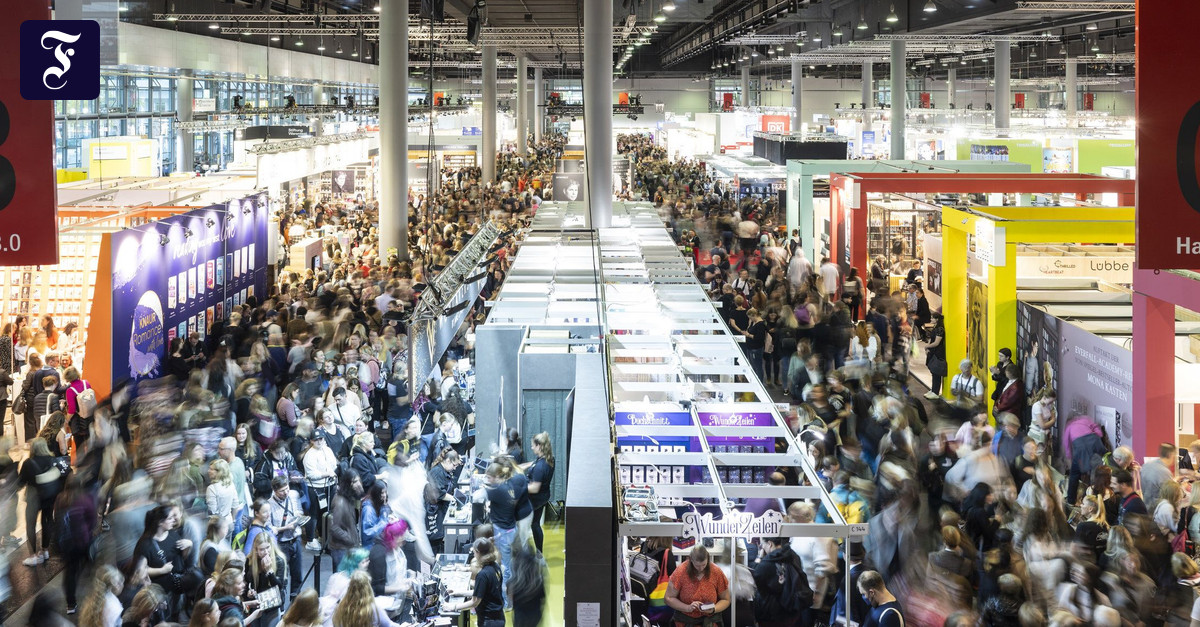 Frankfurter Buchmesse 2024: Eigene Halle für New Adult, Young Adult und ...
