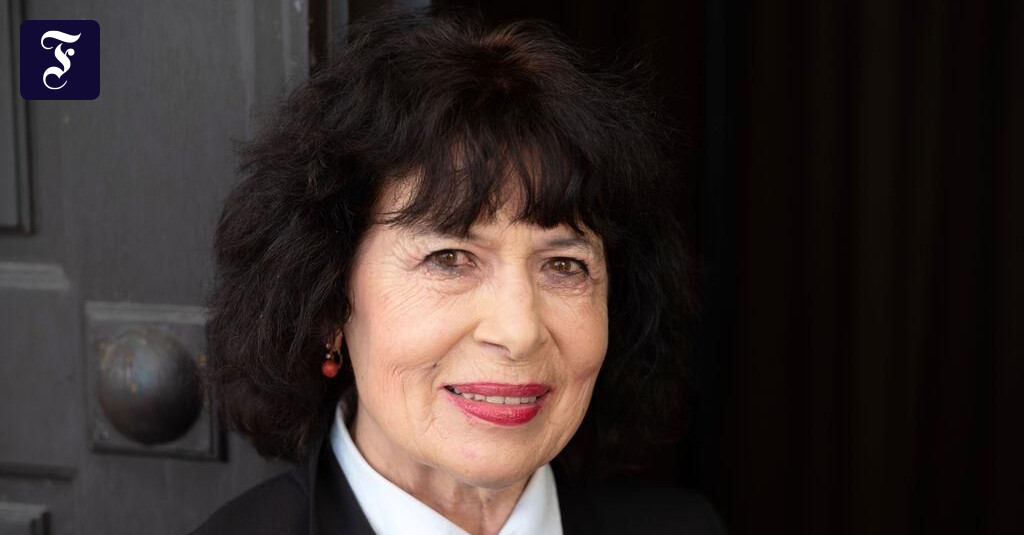 Rezension von Monika Helfers Geschichtenband „Wie die Welt weiterging“