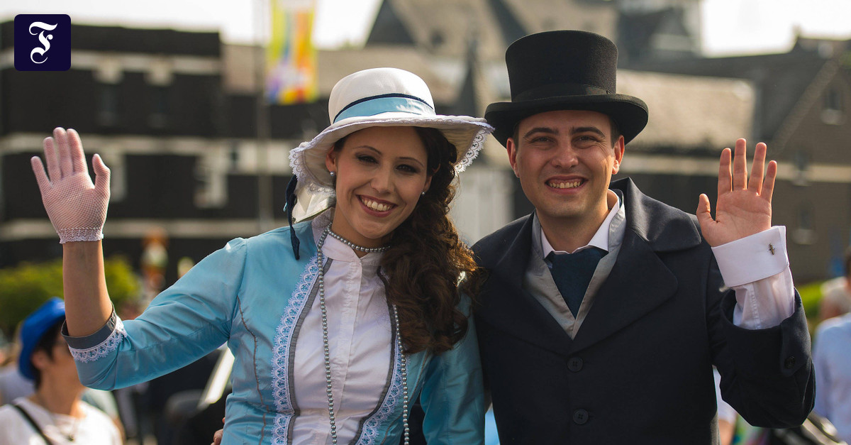 George Spencer Brown: Weltzerleger