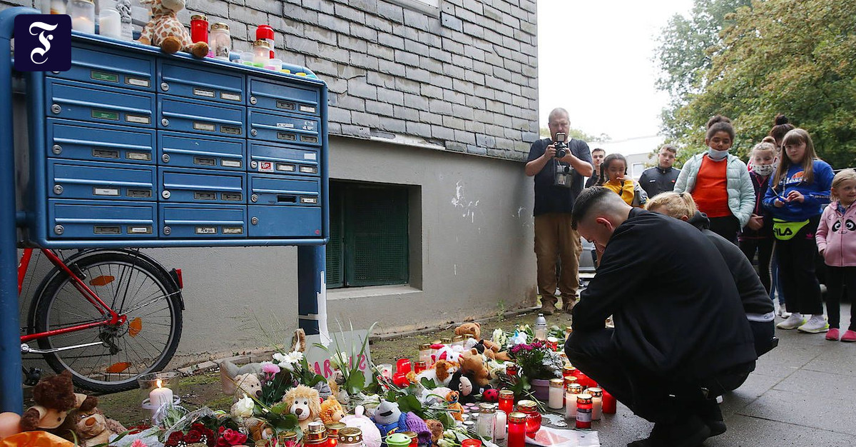 Solingen trauert um getötete Kinder – Mutter unter Mordverdacht