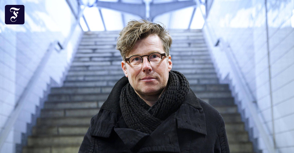 Comedian Martin Fromme: „Geht ein Einarmiger in die Stadt …“ - Menschen ...