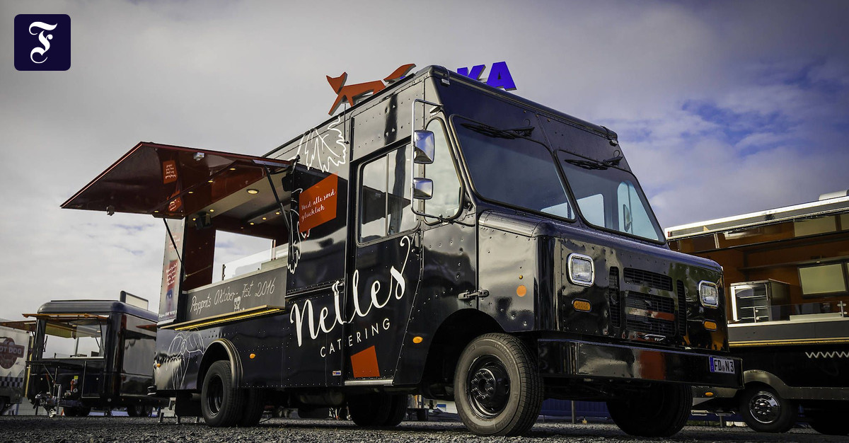 Roka Werk GmbH macht aus Kleintransportern Foodtrucks
