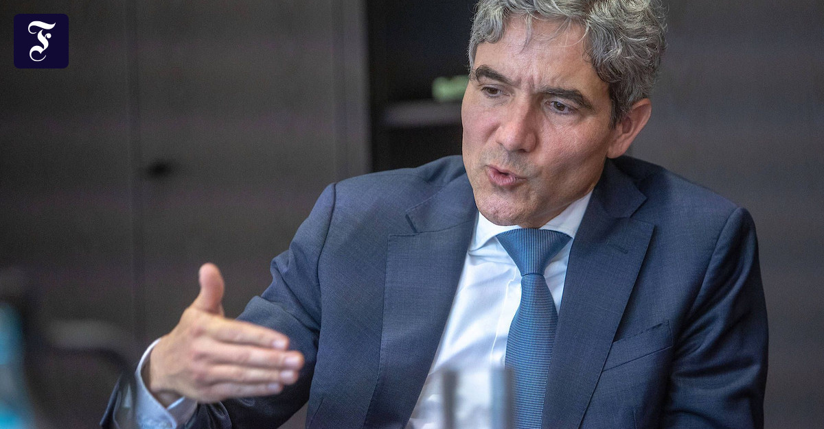 Bundesverfassungsrichter Stephan Harbarth im Interview
