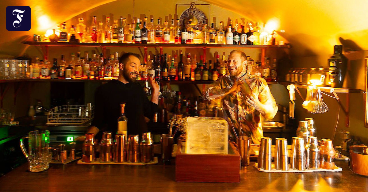 Die Kinly Bar in Frankfurt: Erst konzentriert, dann gemixt