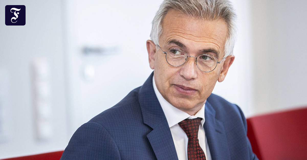 Peter Feldmann: „Fragen Sie mich 2023, ob ich wieder antrete“