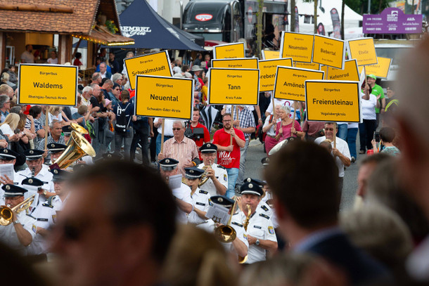 Bilderstrecke zu: Festumzug zum Abschluss des Hessentags - Bild 2 von 5 - FAZ