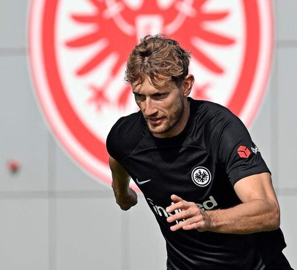 Bilderstrecke zu: Eintracht Frankfurt: Wie Christopher Lenz wieder fit wurde - Bild 2 von 2 - FAZ