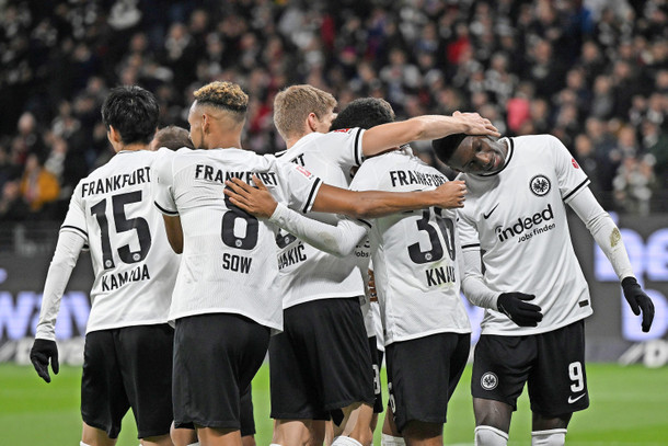 Bilderstrecke zu: Eintracht Frankfurt: Vor Spiel gegen SSC Neapel selbstbewusst - Bild 1 von 2 - FAZ