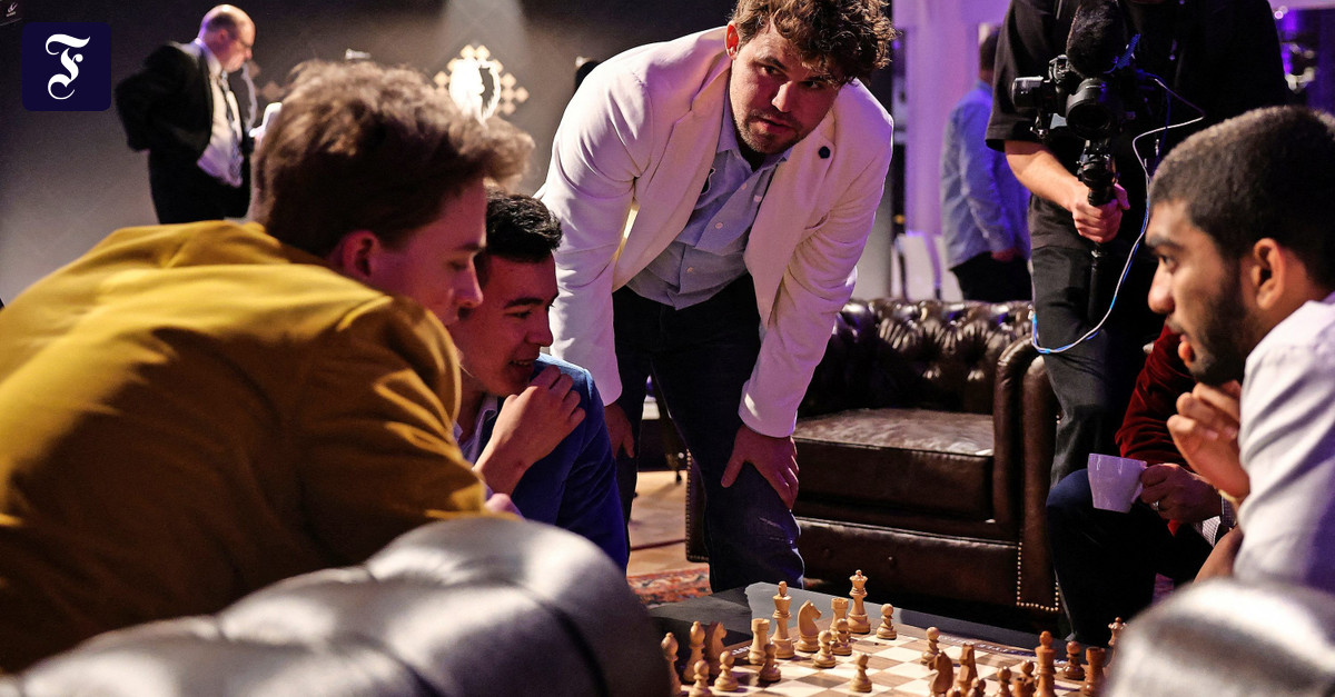 Deutscher Vincent Keymer scheitert im Freestyle-Schach gegen Hikaru ...