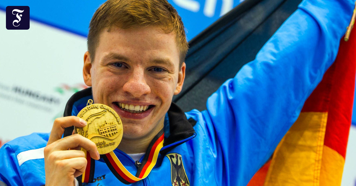 Martin Wolfram gewinnt Gold bei EM der Wasserspringer