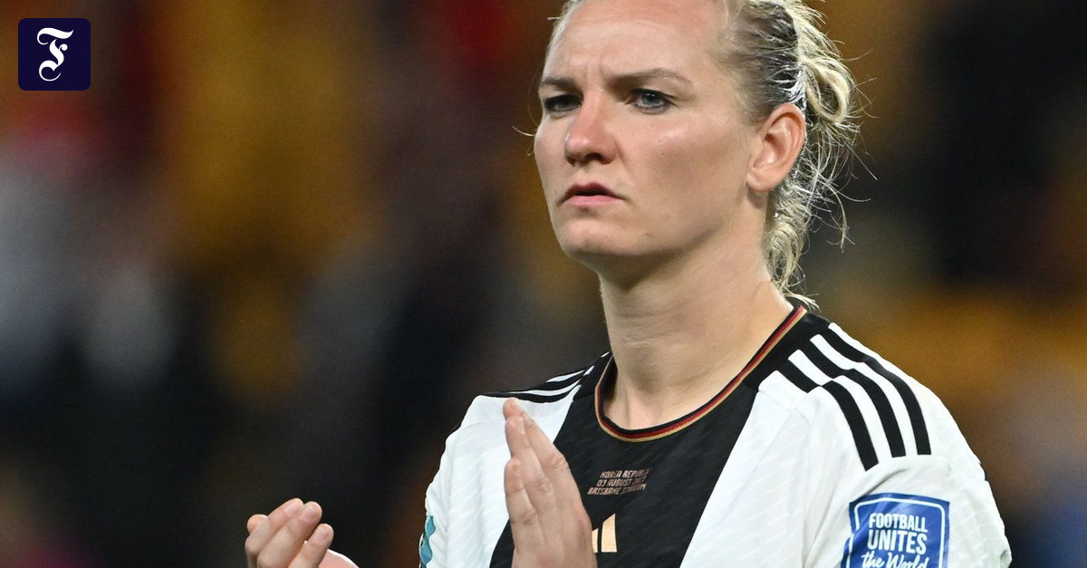 Alexandra Popp tritt aus Nationalelf zurück und spricht von ...