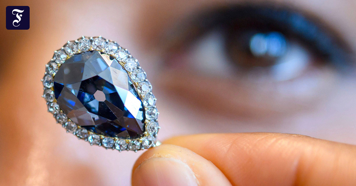 „Blue Farnese“: Historischer Diamant für mehr als fünf Millionen Euro ...