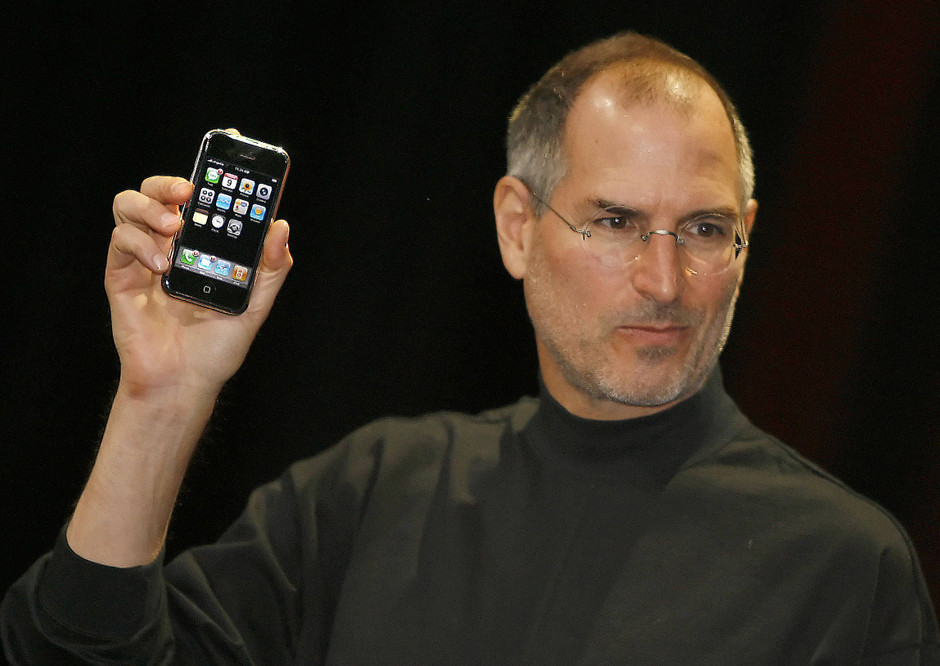 Bilderstrecke Zu 10 Jahre IPhone Als Apple Die Tasten Abschaffte bilderstrecke-zu-10-jahre-iphone-als-apple-die-tasten-abschaffte