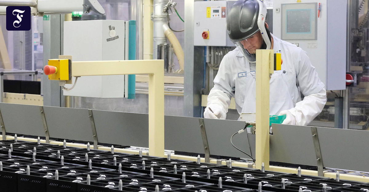 Mehr als gedacht: Deutsche Firmen fahren ihre Produktion nach oben