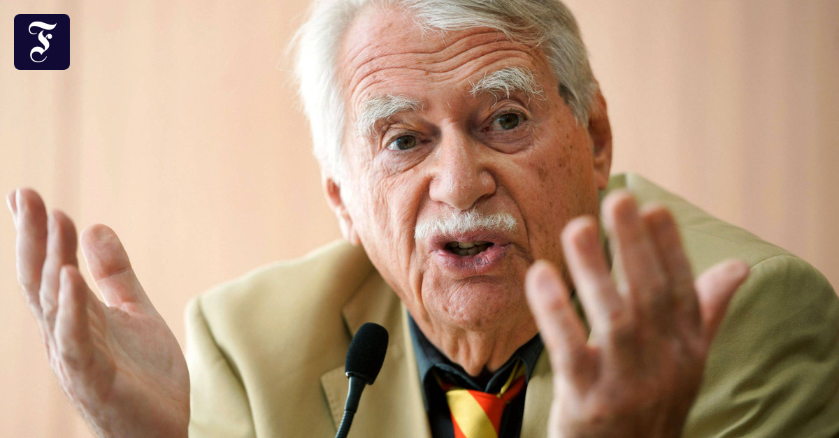 Wilhelm Hankel gestorben: Streitbar gegen den Euro bis zuletzt ...