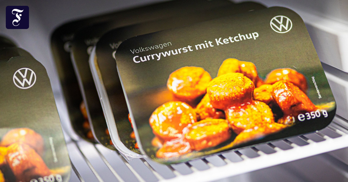 VW-Currywurst als Mikrowellenmahlzeit bei Edeka und Netto | FAZ