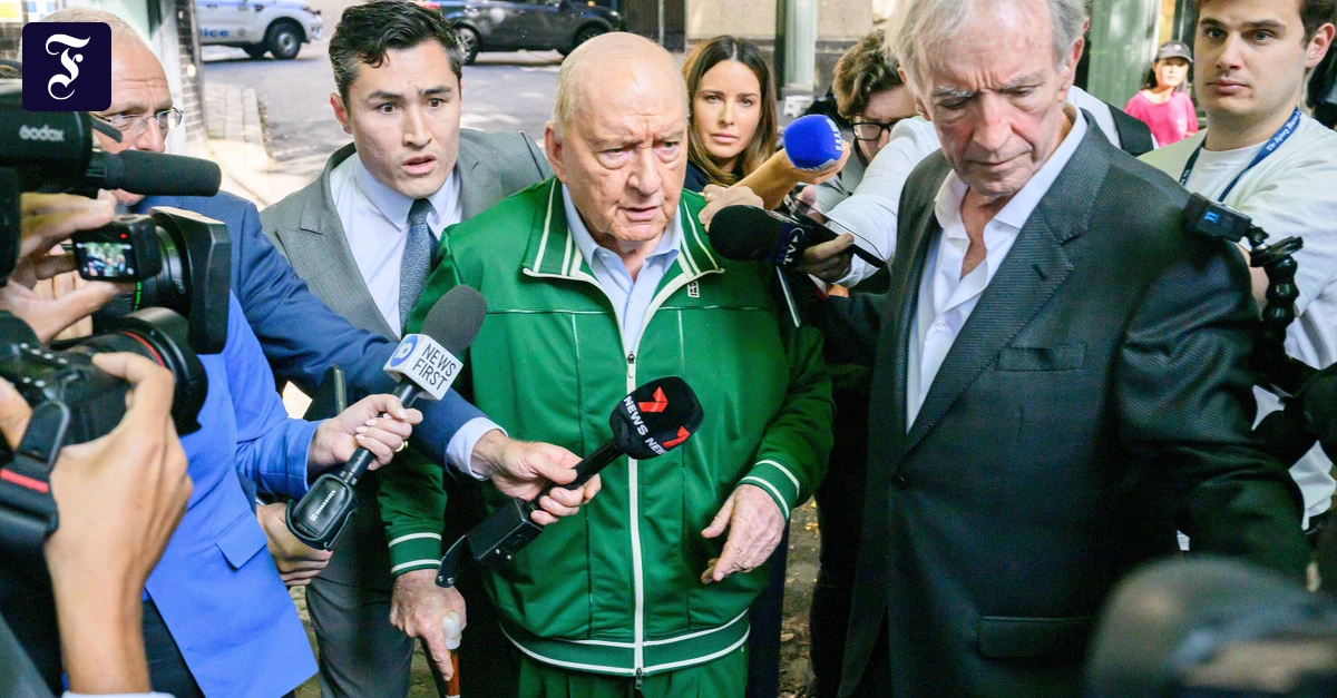 Australien: Radio-Moderator Alan Jones wegen Missbrauchsverdachts in ...
