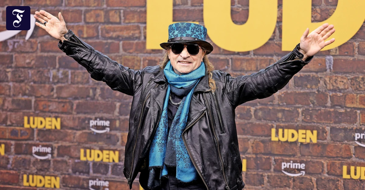 Klaus Barkowsky ist tot: Leben im Exzess an der Reeperbahn | FAZ