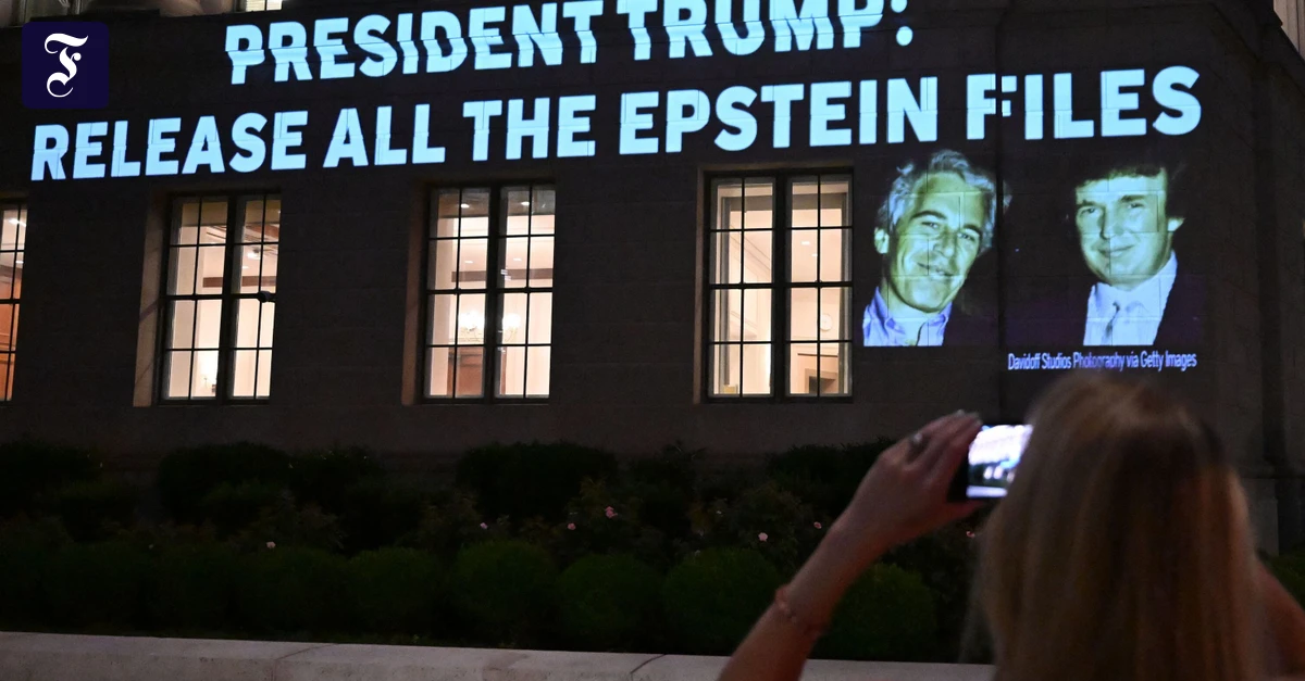 Freigabe von Epstein-Akten: Trump kauft sich Zeit | FAZ
