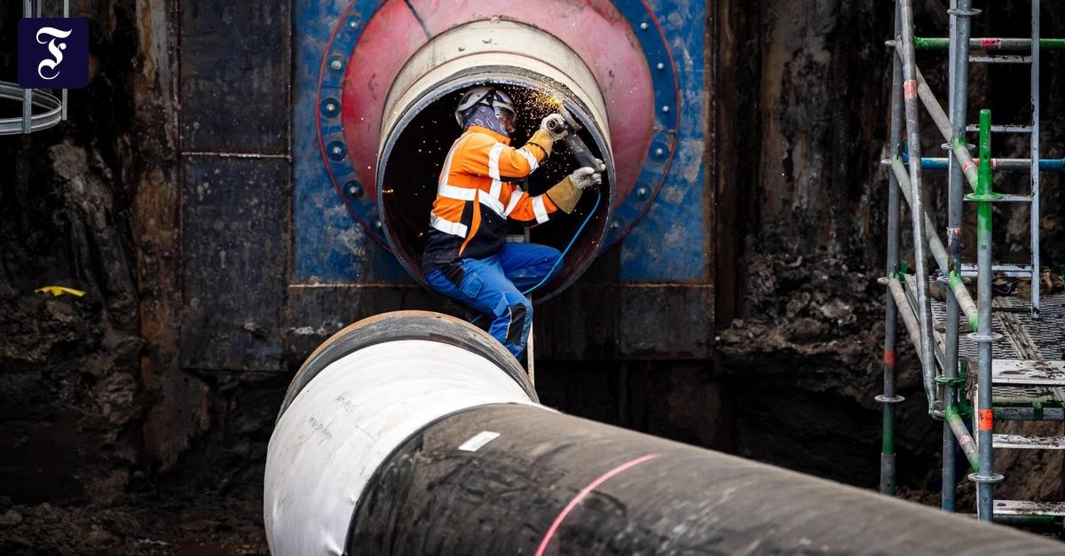 Wilhelmshaven: Bau der Flüssiggas-Pipeline in Rekordzeit | FAZ