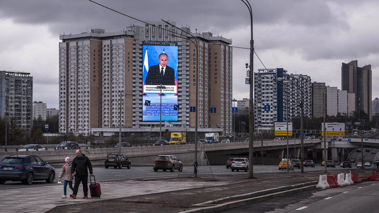 Russland: Wie die Angst vor Sanktionen den Rubel schwächt