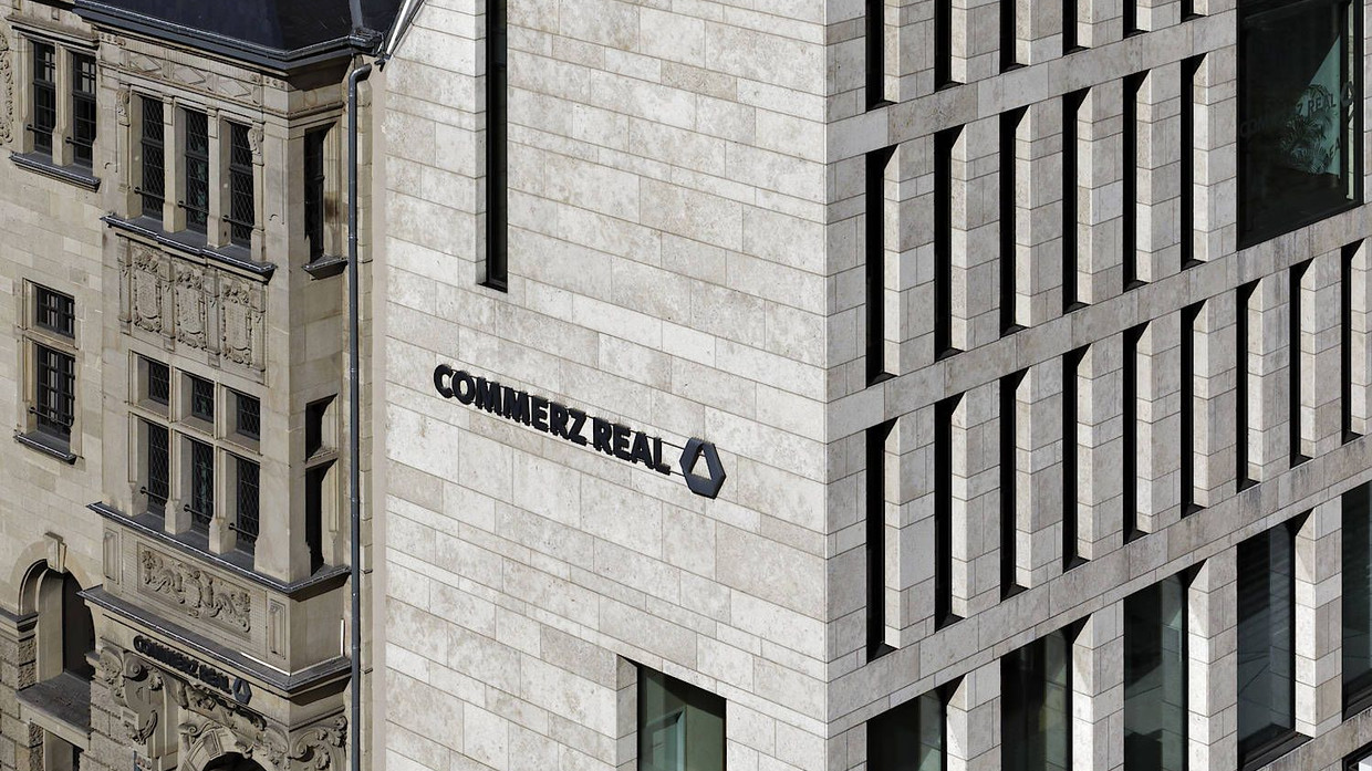 Nicole Arnold tritt im Vorstand der Commerz Real schwierige Aufgabe an ...