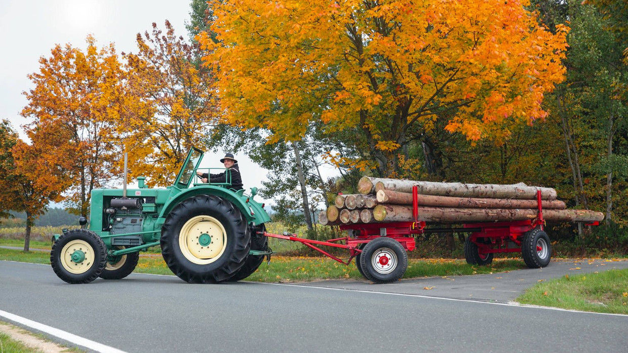 Traktoren-Marken mit Leidenschaft gesammelt in neuem Buch