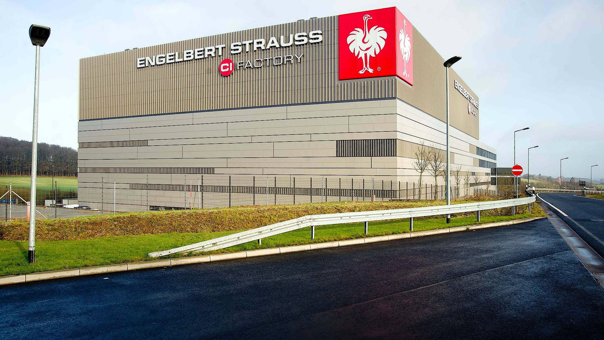 Engelbert Strauss eröffnet Schuhfabrik in Hessen | FAZ
