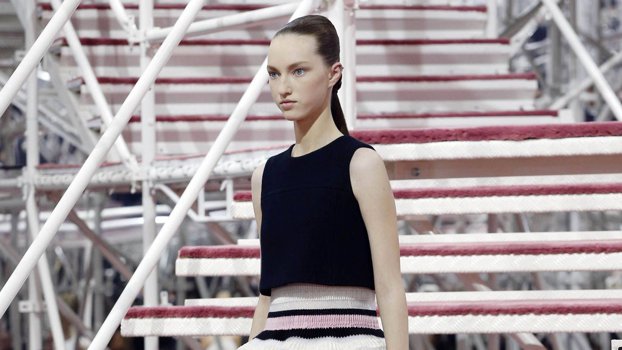 Designer zeigen Haute Couture bei Paris Fashion Week | FAZ