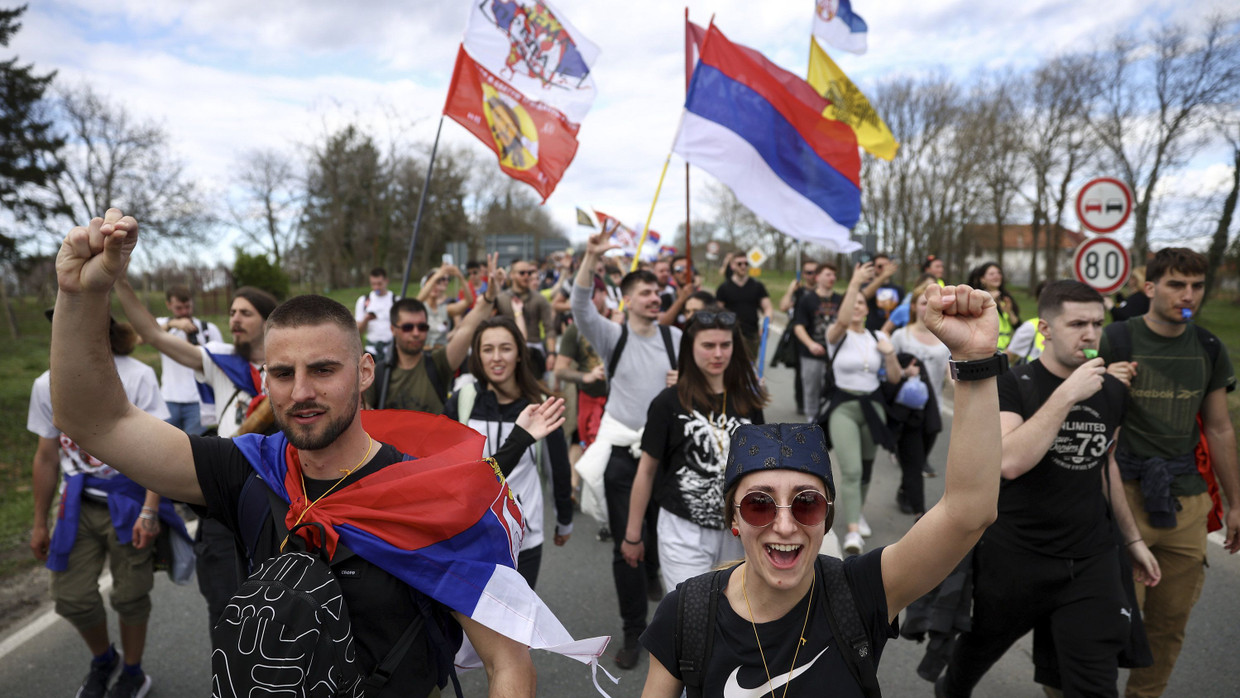 Proteste in Serbien: Vučić setzt auf Trump und Putin
