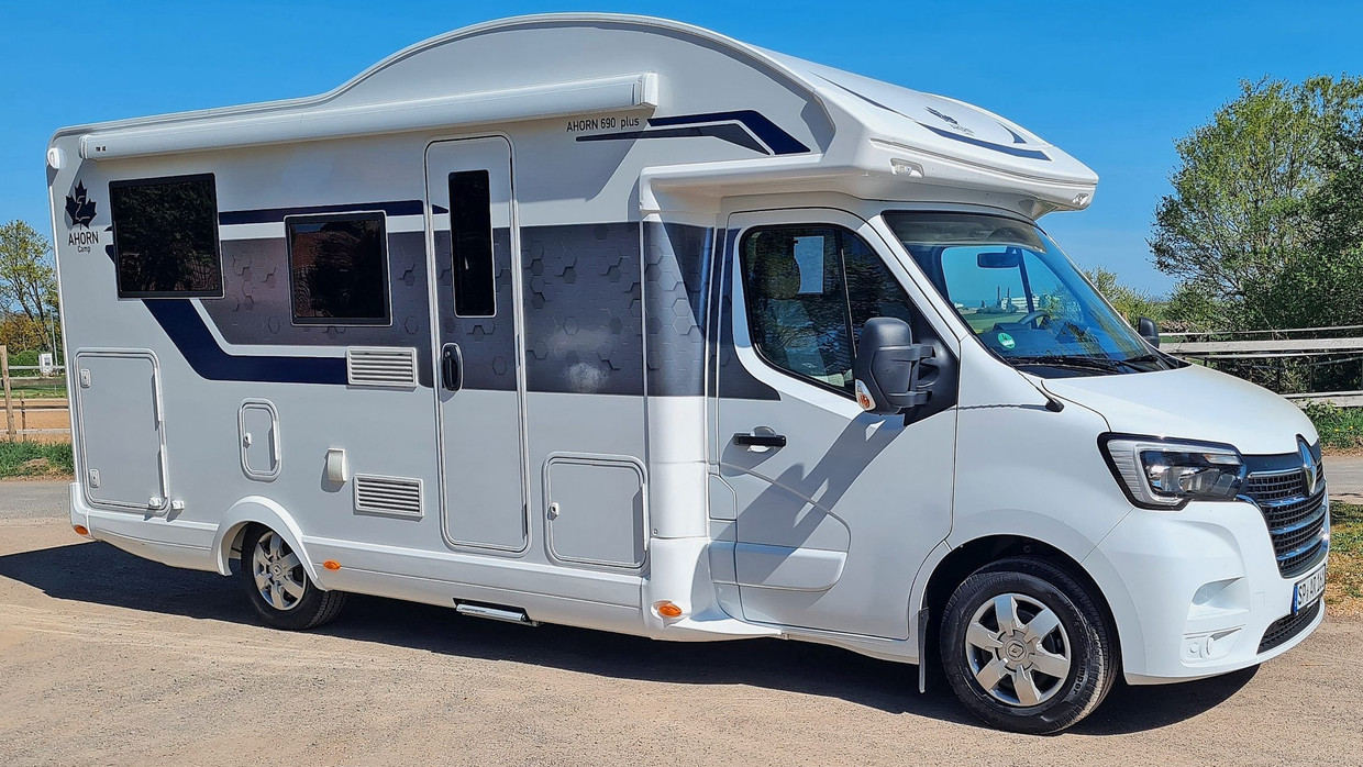 Reisemobil von Ahorn aus der Toskana: Origami an Bord | FAZ