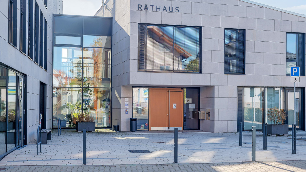 Stichwahl zwischen Birger Strutz und Thomas Pauli in Neu-Anspach, Götz ...