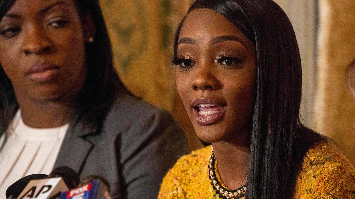 R. Kelly soll mutmaßliches Opfer bedroht haben