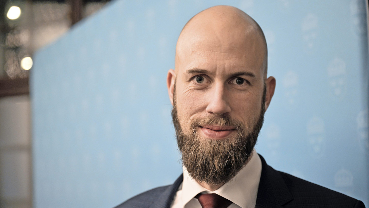 Schwedens Zivilschutzminister Carl-Oskar Bohlin warnt vor Krieg