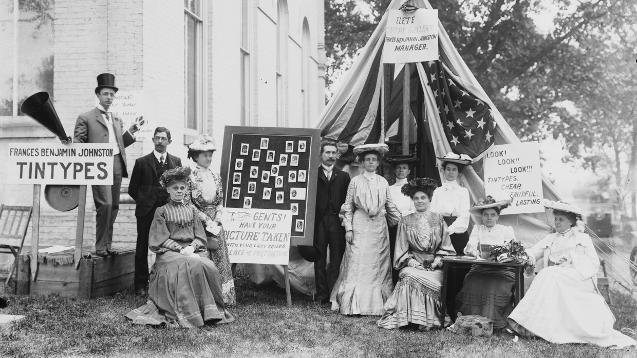 Frances Benjamin Johnston: Die Geschichte ihrer Fotos