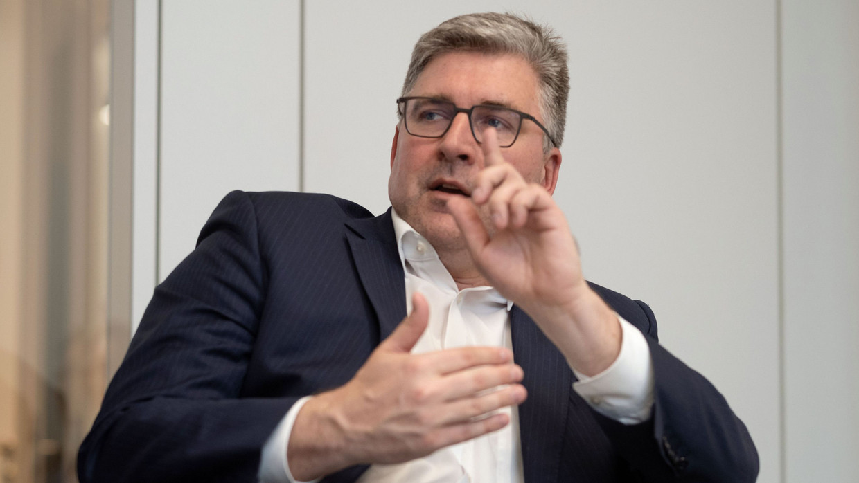 Bundesliga: Chance und Risiko von Axel Hellmann bei der DFL