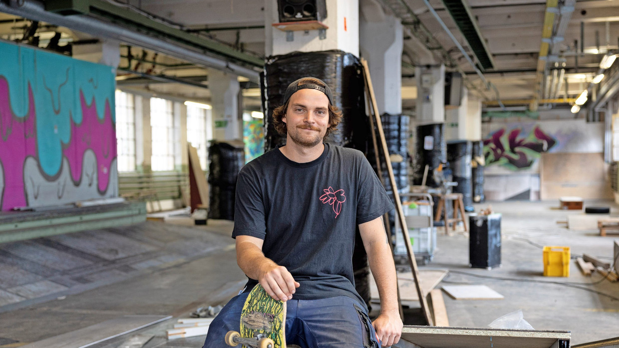 Rollwerk in Rüsselsheim: Warum die Skater ausziehen müssen | FAZ