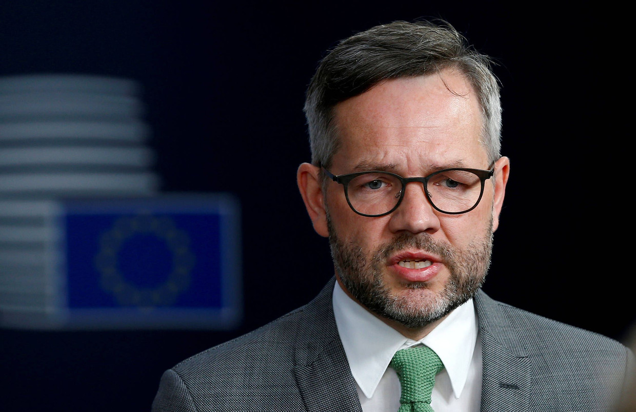 Roth und Kampmann erstes Duo für SPD-Parteispitze