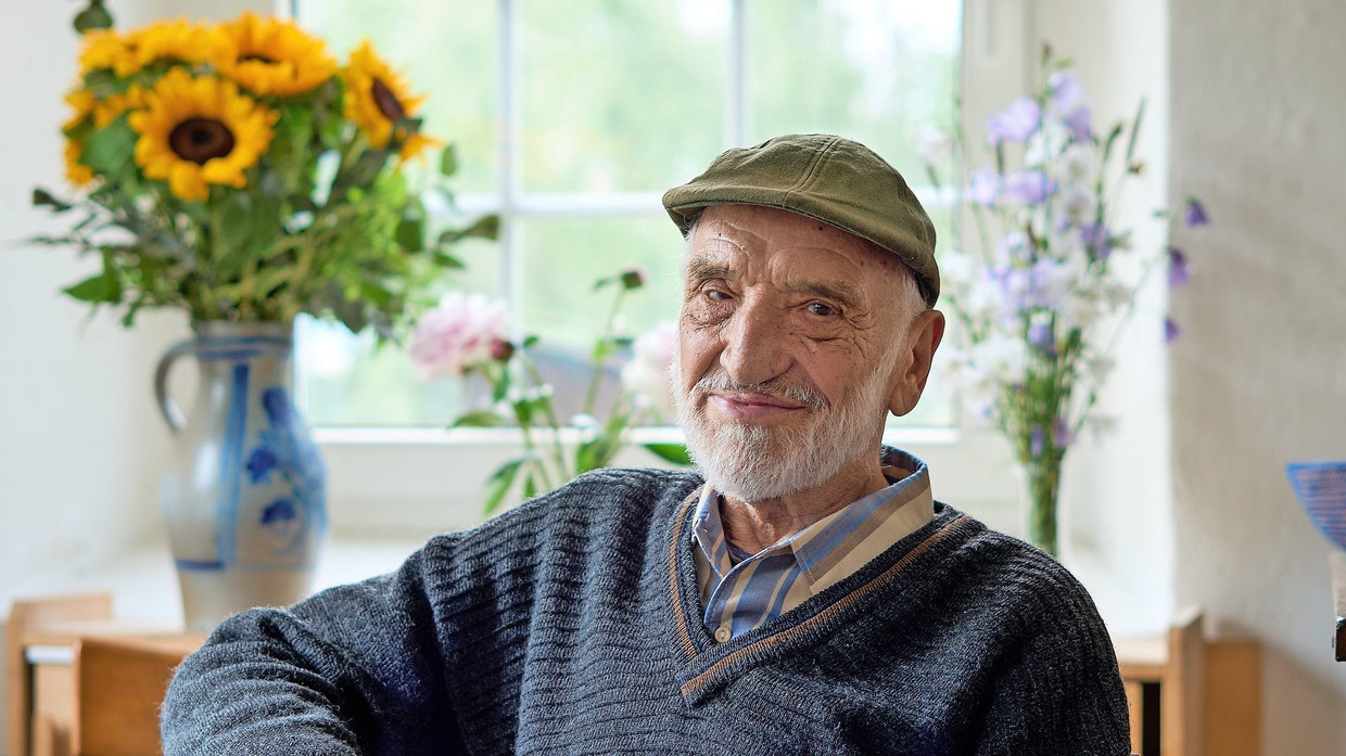 Walter Hanusch zeigt seine Kunst in der Ausstellungshalle Frankfurt