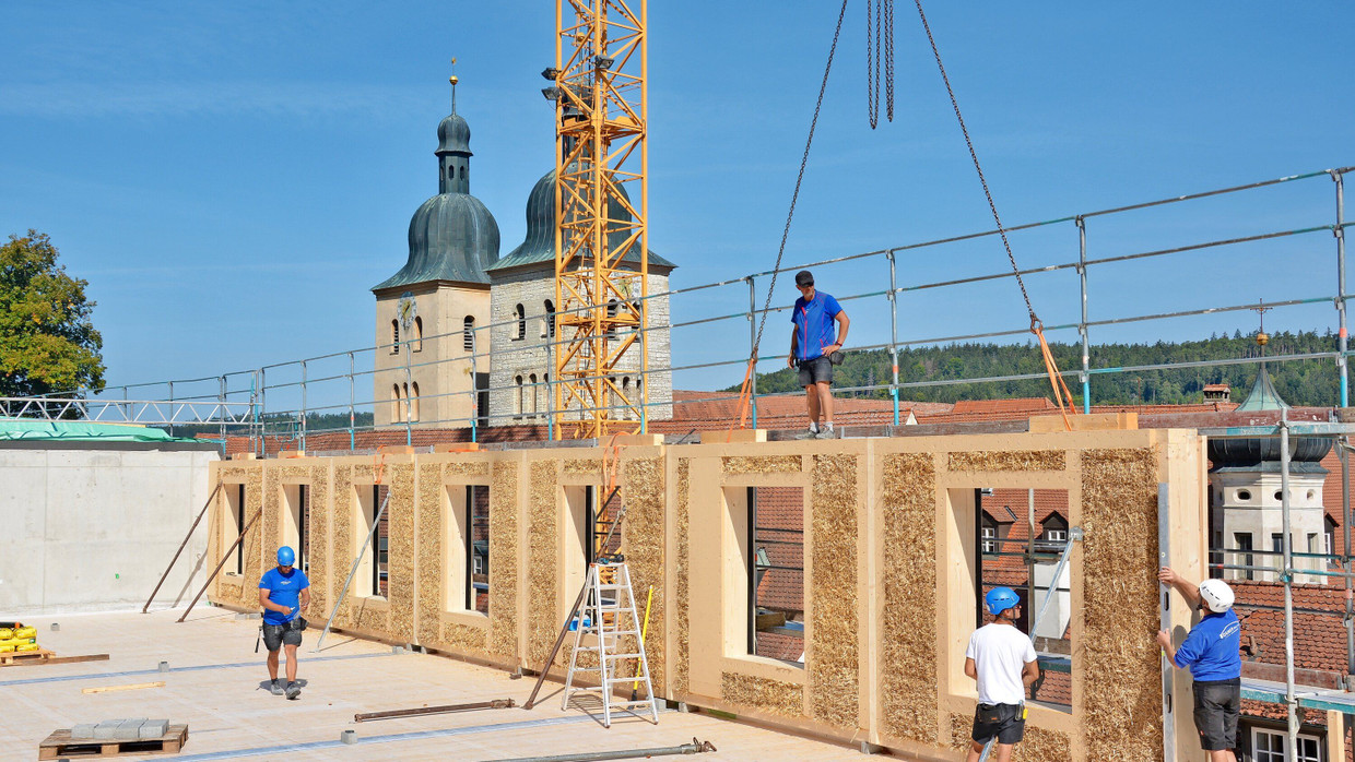 Bauen mit Stroh: Ein Haus aus eigenem Anbau | FAZ
