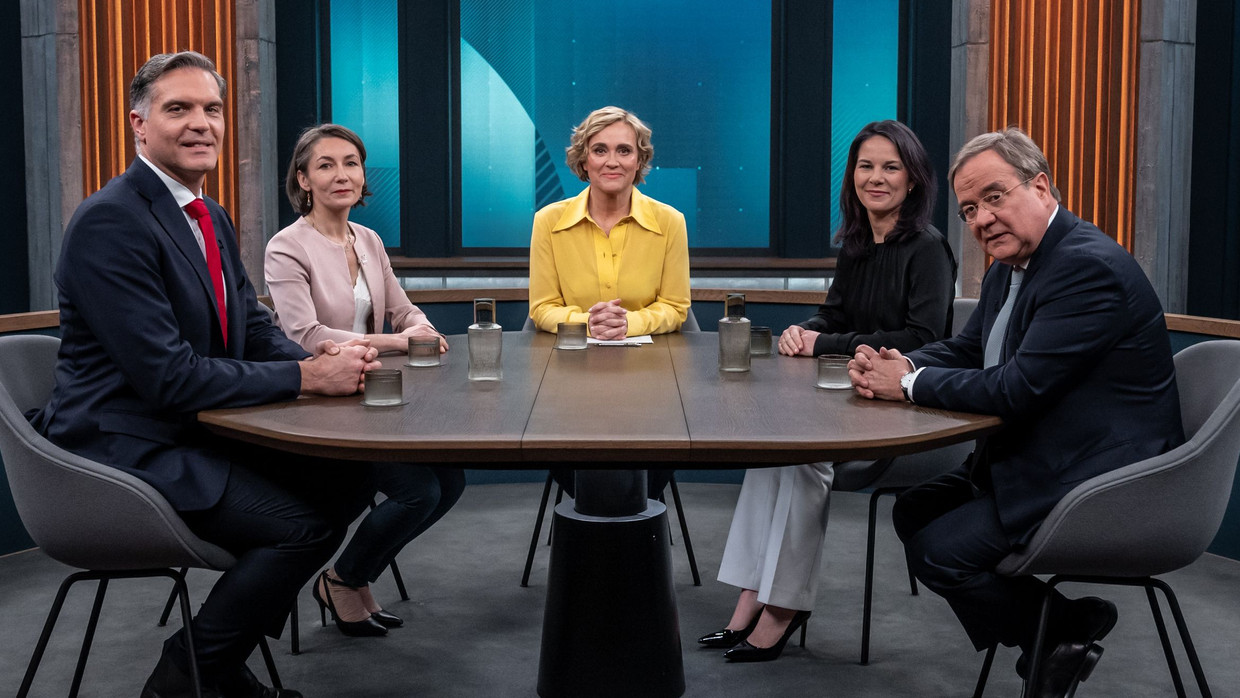 Caren Miosga in der TV-Kritik: Handlungsfähiger Kanzler dringend gesucht | FAZ