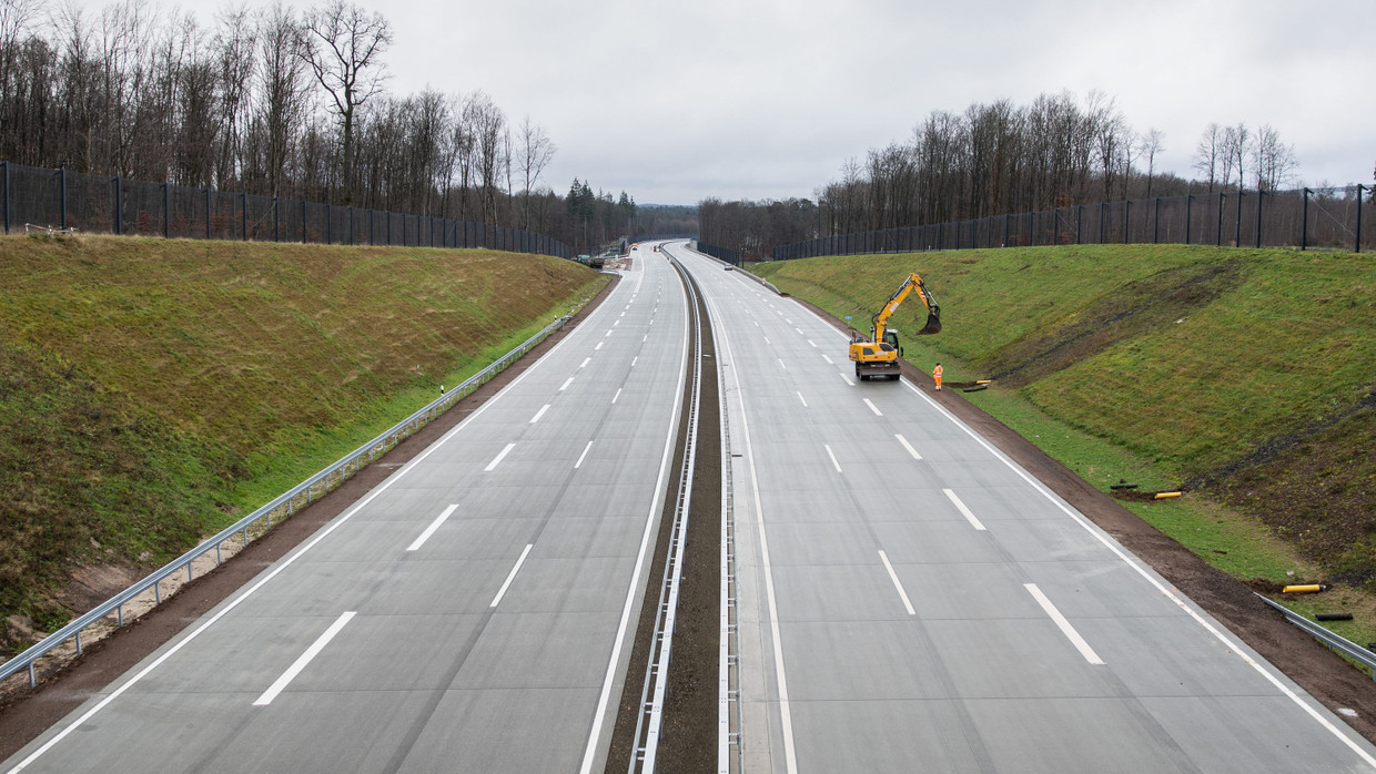 Nach dem Lückenschluss der A 49 ist die Bahn gefragt