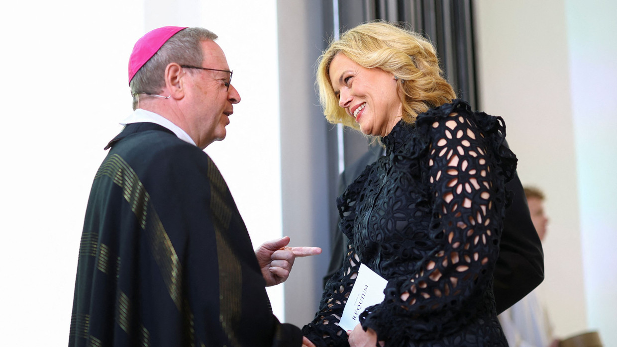 Hat Julia Klöckner mit ihrer Kritik an den Kirchen einen Punkt?