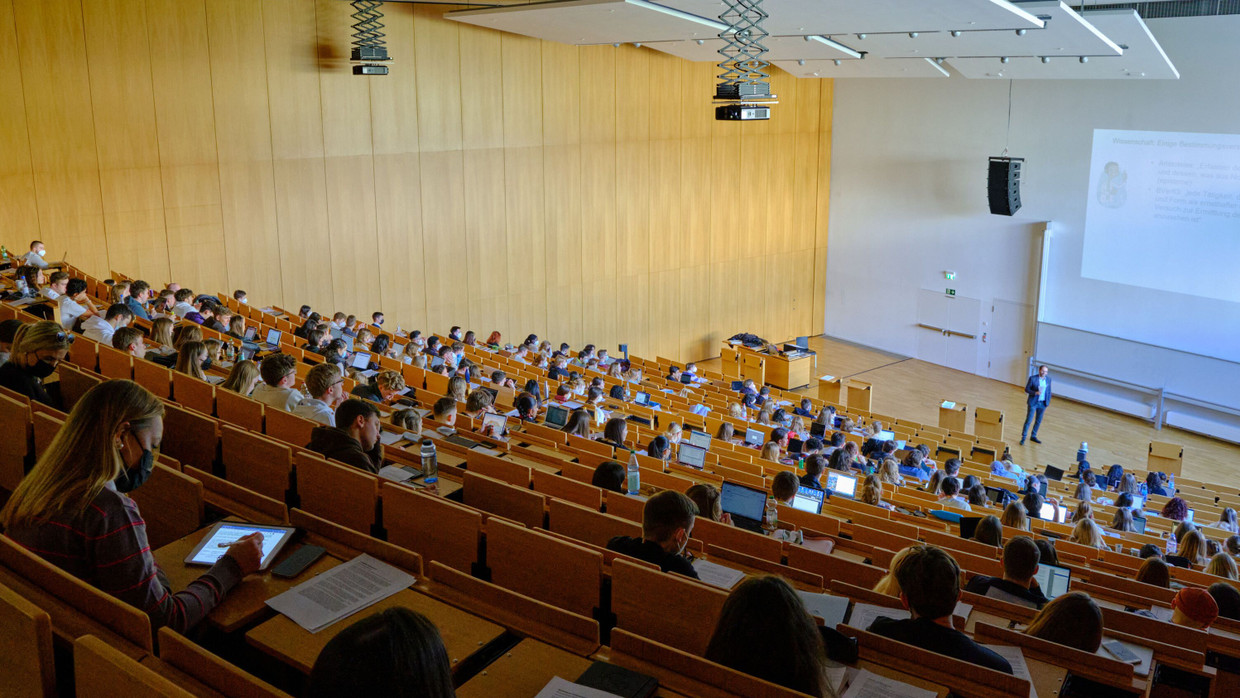 Germanistik wird fast nur noch auf Lehramt studiert | FAZ
