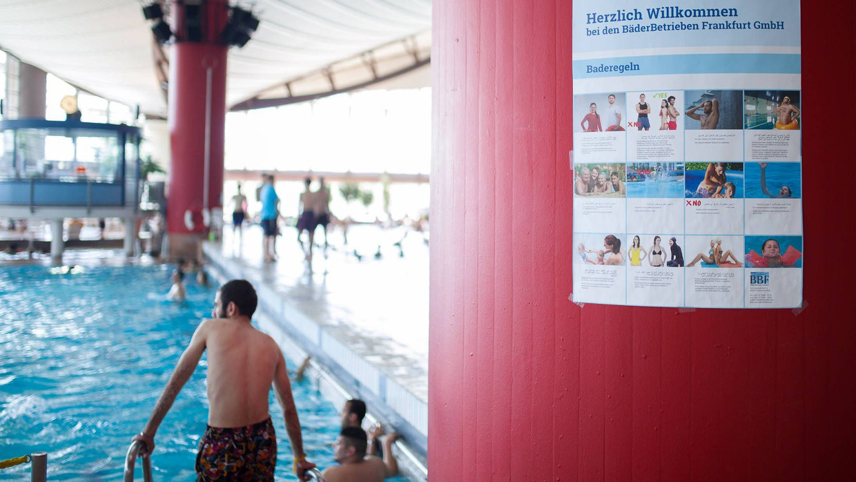 Überarbeitete Baderegeln für Schwimmbäder in Frankfurt