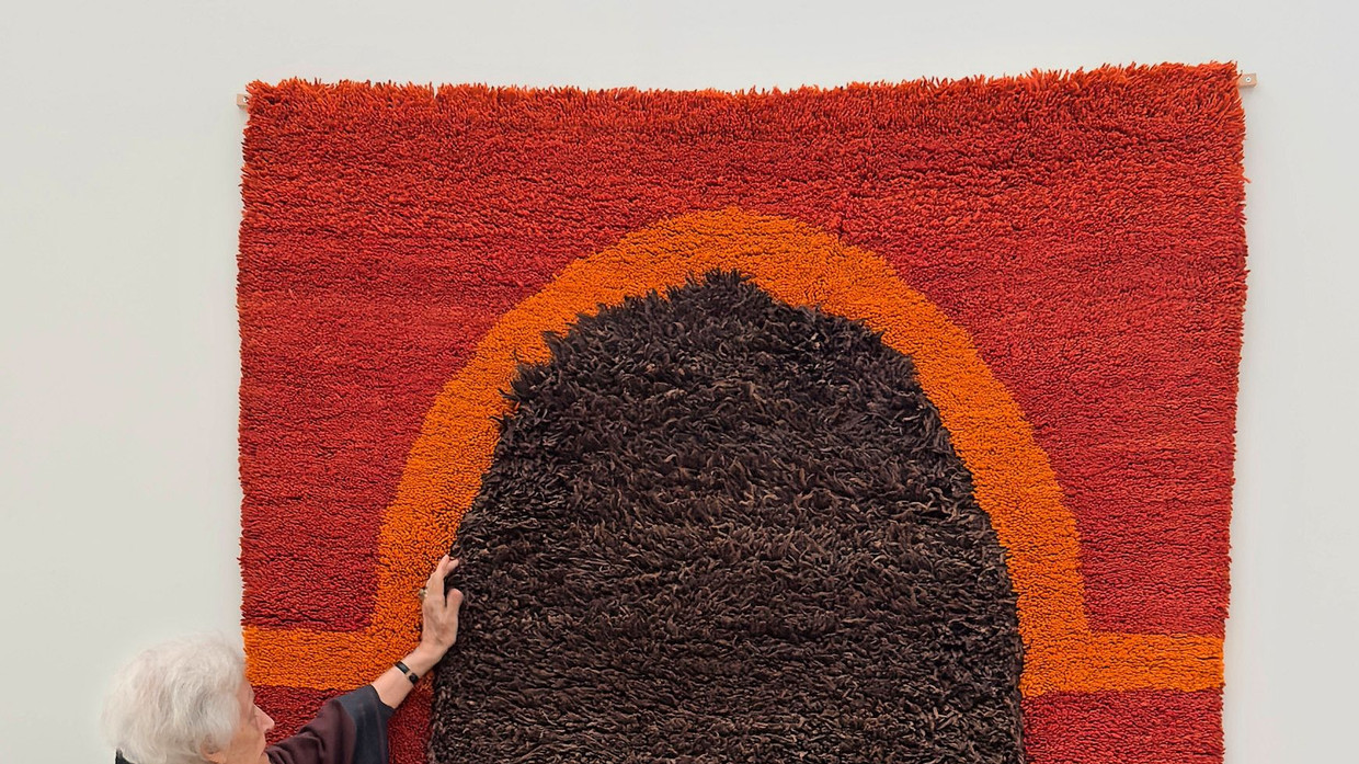 Sheila Hicks im Gespräch